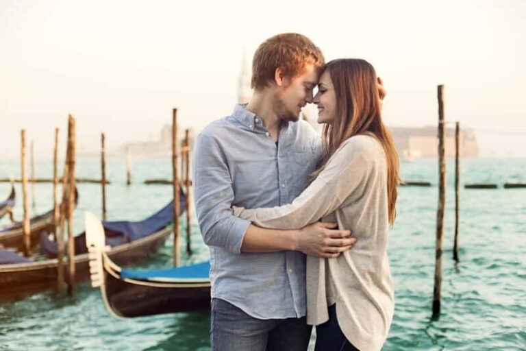 Venice: Romantic Photoshoot for couples - The Itinerary & Photo Locations