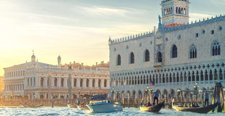 Venice Self Guided Audio Tour: The story of La Serenissima - Starting Point: Scuola Grande di San Rocco