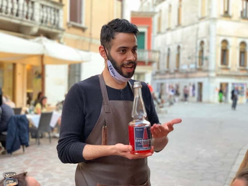Venice: Spritz Walking Tour with 4 Spritzes and Local Tapas - What’s Included & What’s Not