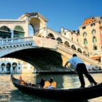 Venice: St. Mark's, Walking Tour and Gondola Combo - What Makes This Tour Stand Out