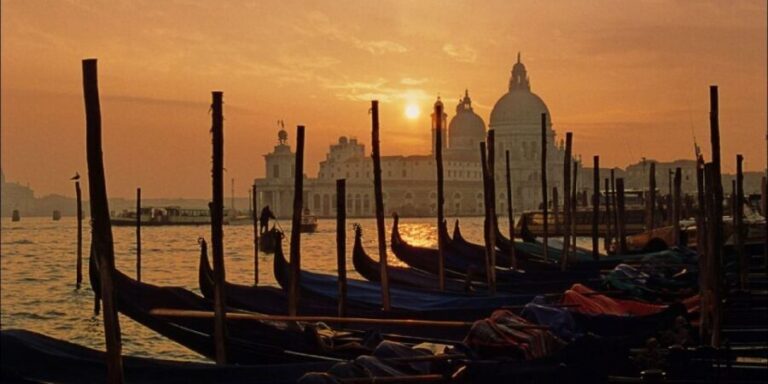 Venice: Sunset or Evening Gondola Tour - Who Should Consider This Tour?