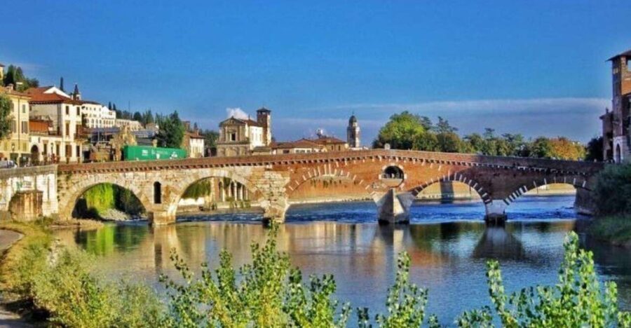 Verona: Highlights and Hidden Gems Walking Tour - Basilica di Santa Anastasia