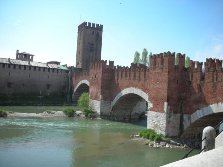 Verona: Private 2-Hour Walking Tour - Value and Practical Considerations