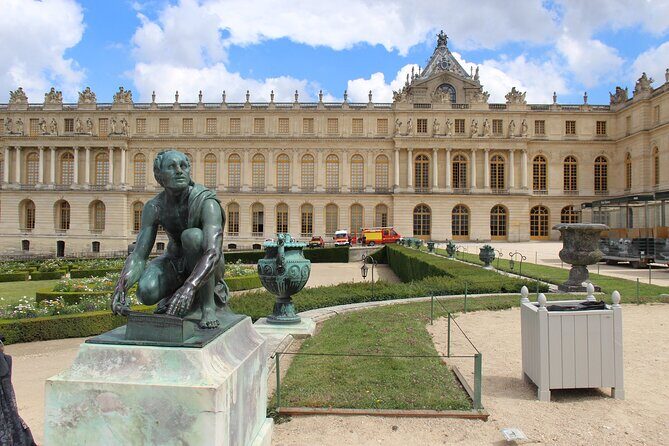 Versailles Palace, Gardens & Estate Priority Entrance Audio Tour - Analyzing the Value