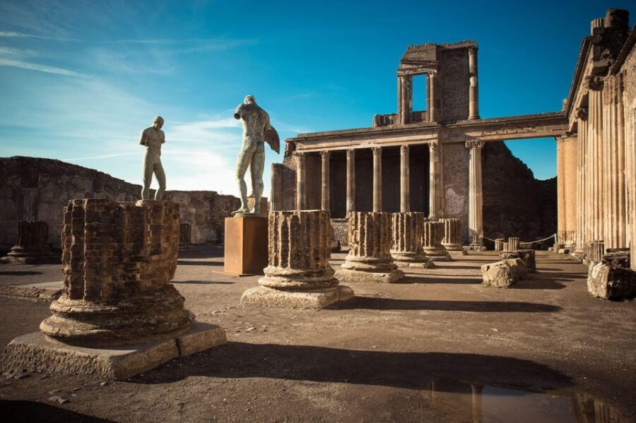 Vesuvius - Herculaneum - Pompeii Excavations Tour - The Itinerary Breakdown