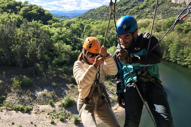 Via corda in Ardèche + big abseil - Unveiling the Ardèche via Corda Experience: An Authentic Adventure under the Sun