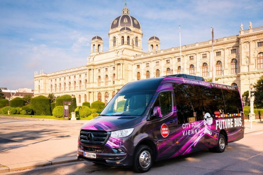 Vienna: Bus Tour with Virtual Reality Experience - Diving into the Itinerary