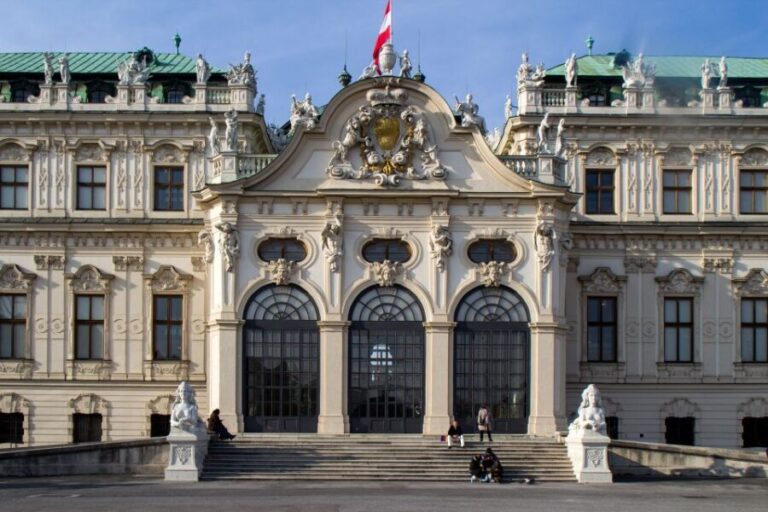 Vienna: Express Walk with a Local in 60 minutes - The Value Proposition