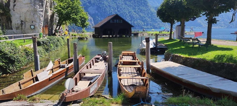 Vienna: Hallstat, Salzburg, Melk Abbey, & Dürnstein Day Trip - Fully Exploring the Itinerary