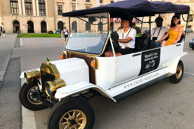 Vienna Oldtimer Tour (60 min) Incl. bottle of Prosecco - Price and Value