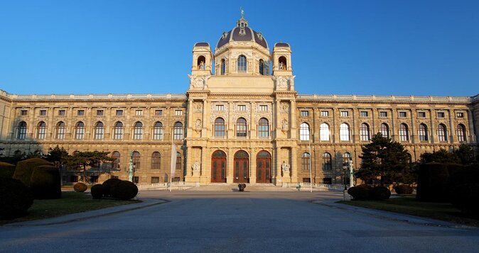 Vienna Scavenger Hunt and Highlights Self-Guided Tour - Key Points