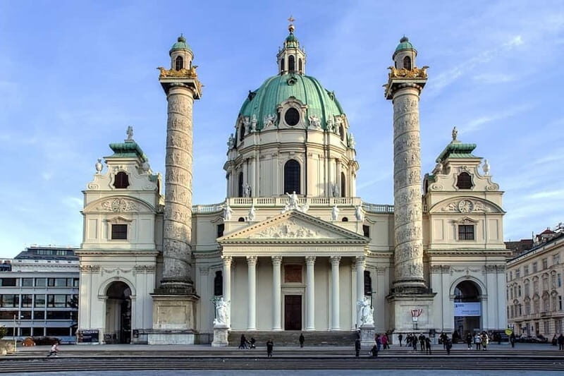 Vienna: Sightseeing Tour in an 8 seats electric classic car - Detailed Breakdown of the Itinerary