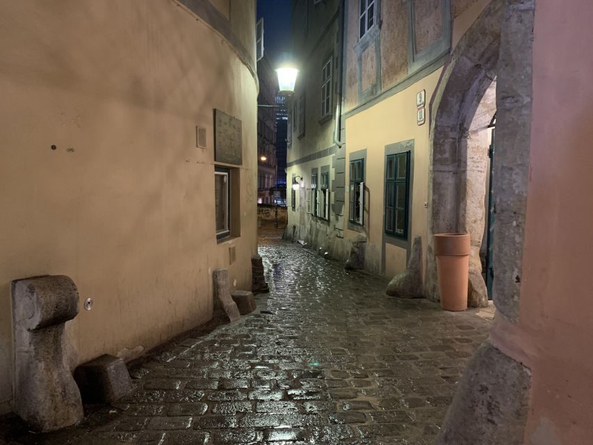 Vienna: Spooky Ghost Tour in English - The Places You’ll Visit and Why They Matter