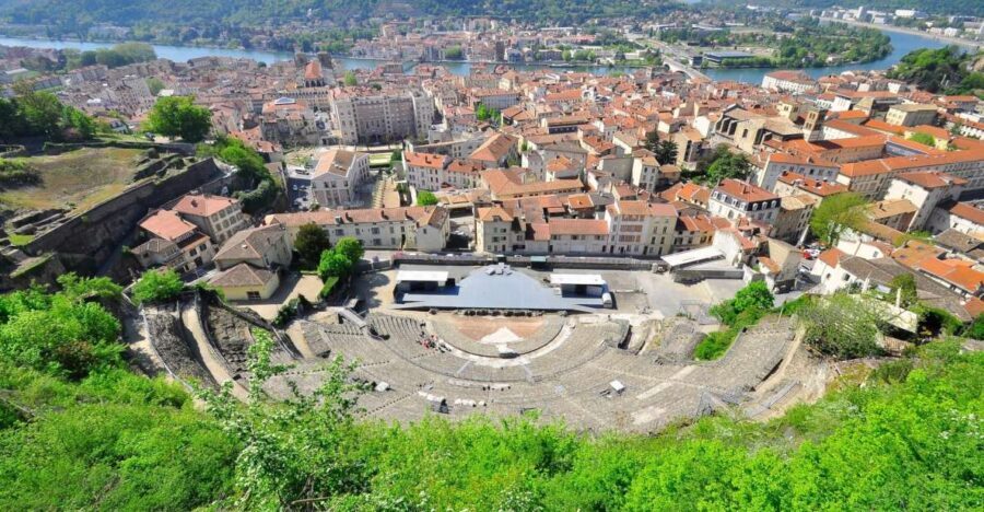 Vienne: Private Walking Tour with Guide - Who Should Consider This Tour?