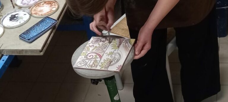 Vietri sul Mare: majolica decoration workshop - The Value of this Workshop
