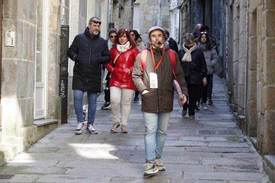 Vigo: Walking Tour with local History & Culture - Exploring Vigo’s Historic Streets