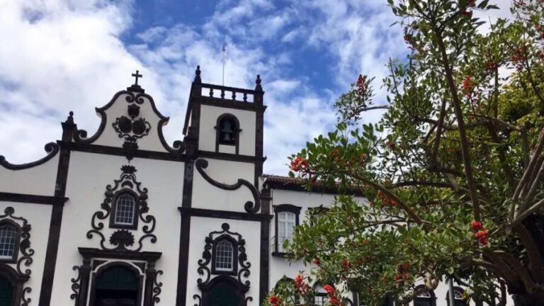 Vila Franca do Campo: Settlers Town Guided Tour - Authenticity and Value