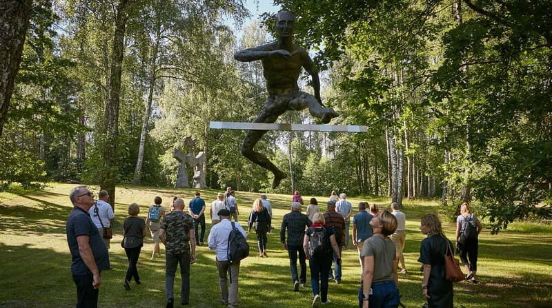 Vilnius: Private Europos Parkas Tour with Entrance Ticket - What to Expect on Your Tour