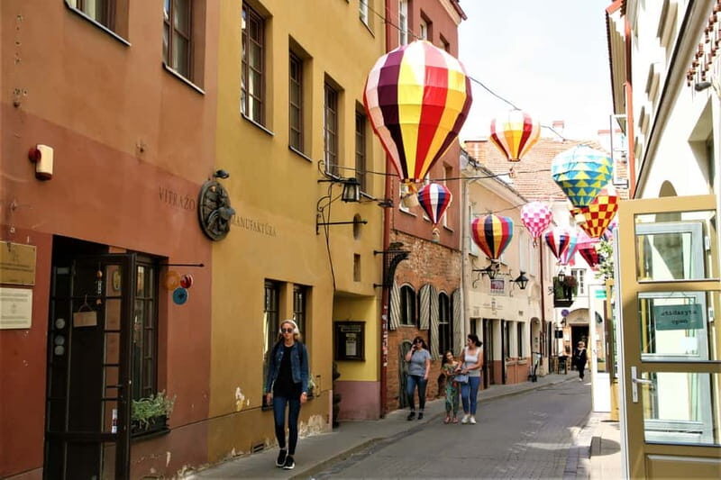 Vilnius: Then and Now Private Old Town Tour - Walking the Line Between History and Modern Life