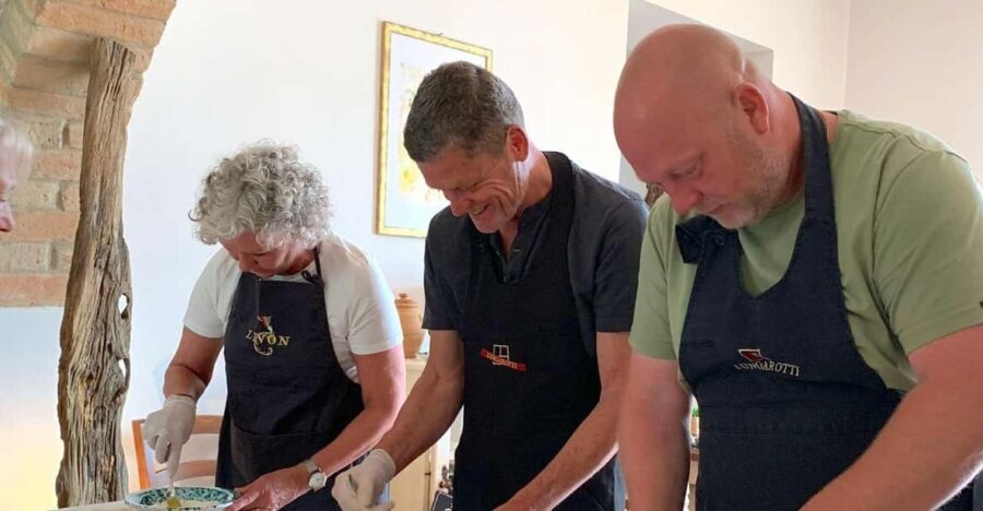 Vinci: Cooking Class of Local Food in a Tuscan Farm - Introduction: Experiencing Tuscany’s Flavors and Landscapes