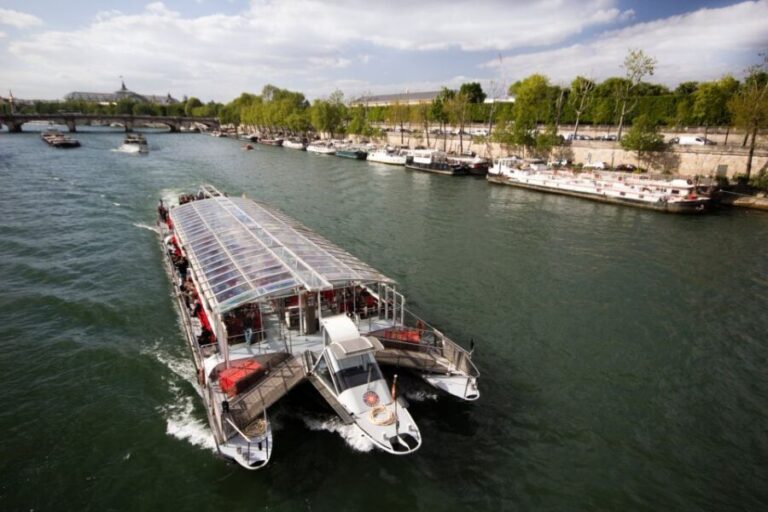 Vintage 2CV tour + Cruise - Scenic Seine River Cruising
