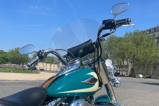 Vintage Motorcycle Rental in Paris - Exploring Paris on a Vintage Motorcycle: A Deep Dive