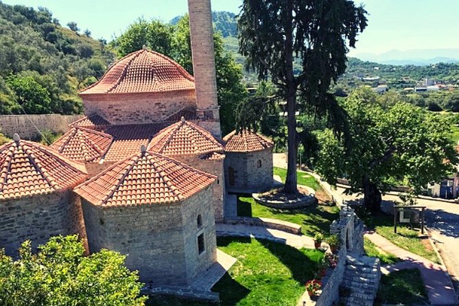 Visit the Mosque of Gjin Aleksi and the Islamic Complex of Xhermehalla - Key Points