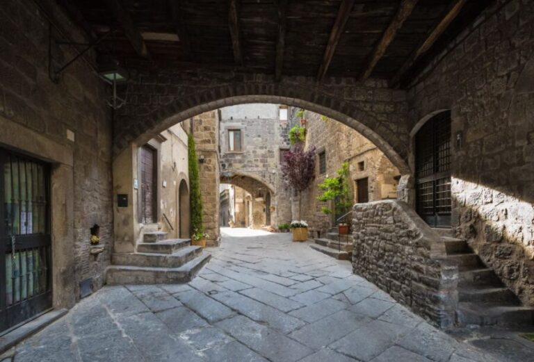 Viterbo: Private Walking Tour - Analyzing the Value