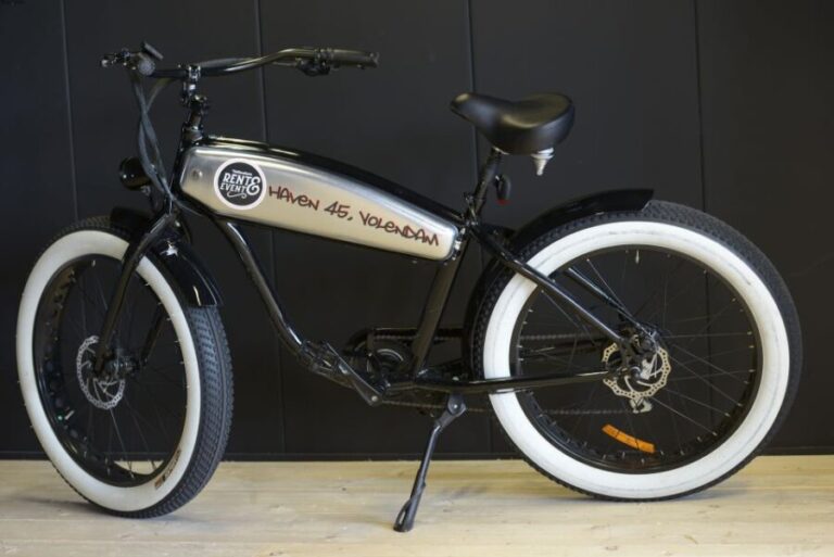 Volendam: E-Fatbike Rental - The Real Experience: What You Can Expect