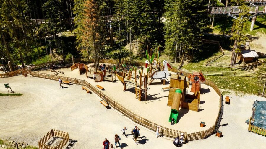 Waksmund: Admission ticket to Brama w Gorce - The Heart of the Experience: Nature Trails and Observation Towers