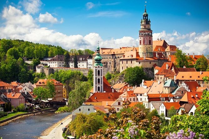 Walking private guided tour in Cesky Krumlov with local certified guide - What Makes This Tour Stand Out