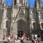Walking Tour Gothic Quarter & Historic Center of Barcelona - Deep Dive into the Key Landmarks