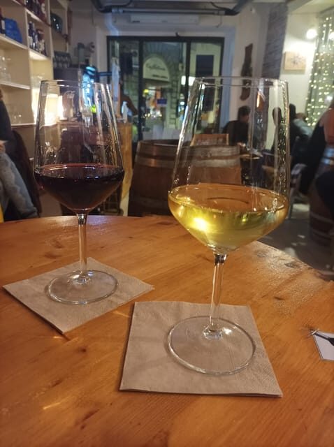 Walking Tour in Siena with Tastings and Stories - Practical Details and What to Expect