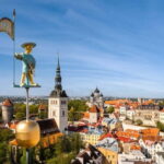 Walking tour in Tallinn Old Town - Exploring the Itinerary: What You’ll See and Experience