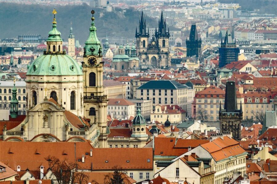Walking tour of Prague in french: Old Town & Charles Bridge - Who Will Love This Tour?