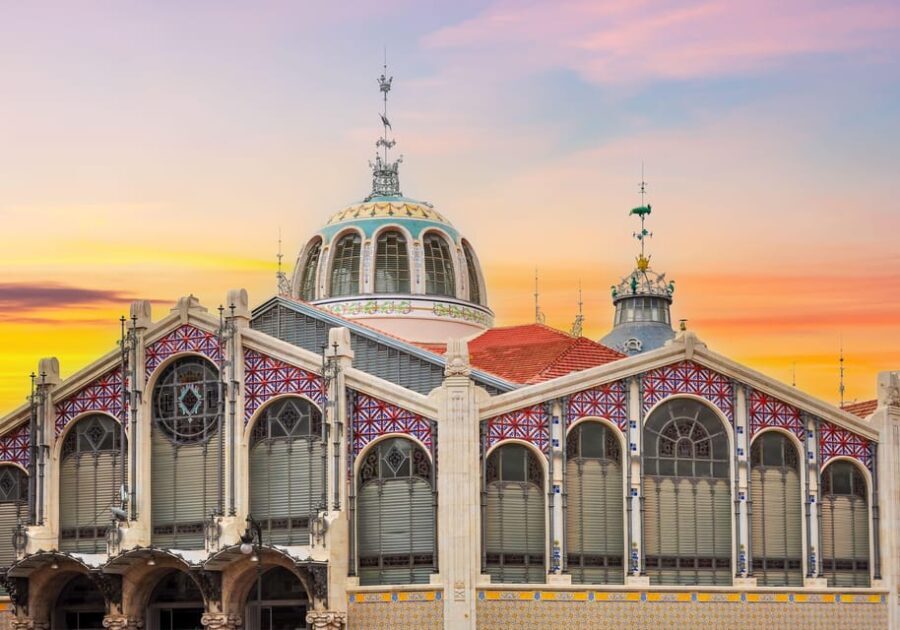 Walking Tour through Valencia's Historic Centre - Authentic and Engaging Guides
