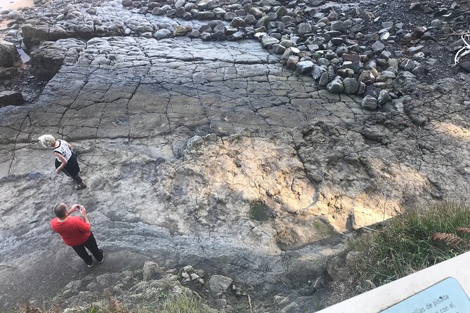 Walking with Dinosaurs along Asturias' coast - Exploring Playa de la Griega and Dinosaur Footprints