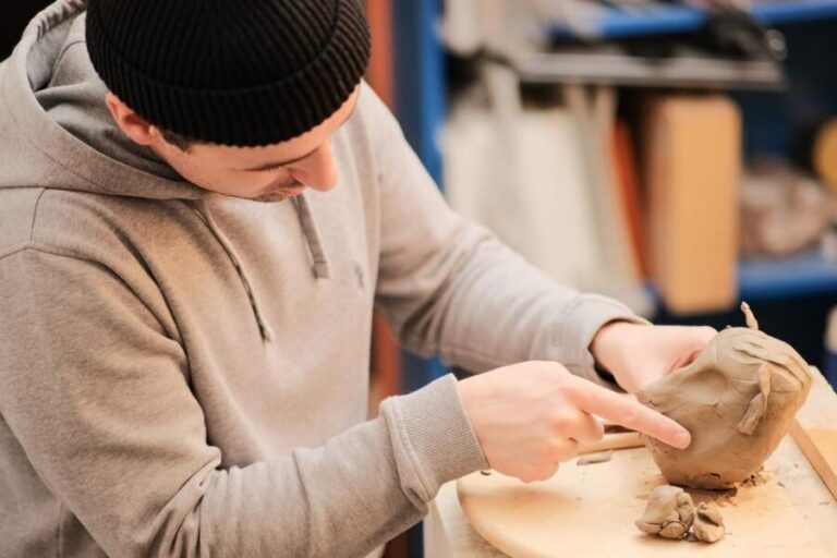 Warsaw: Craft Your Masterpiece - Sculpture Workshop! - Practical Tips for Your Visit