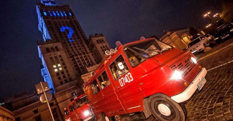 Warsaw: Evening History and Pubs Tour by Retro Minibus - The Itinerary: Exploring Warsaw by Night and History