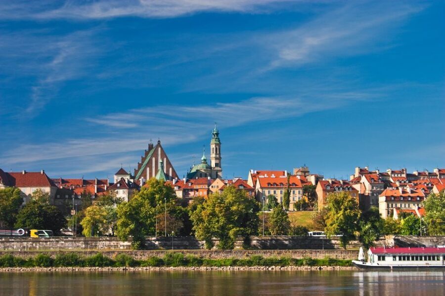 Warsaw: Old and New Town Private Walking Tour - What Makes This Tour Stand Out