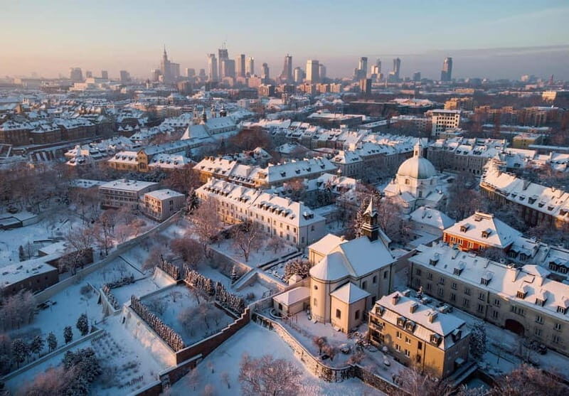Warsaw: Private Guided City Tour - The Experience from an Honest Perspective