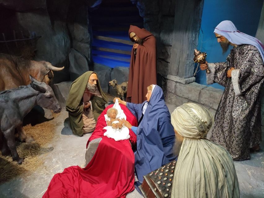 Wax Museum Wonders: Exploring the Mysteries of Lourdes - The Detailed Experience: What You’ll See and Do