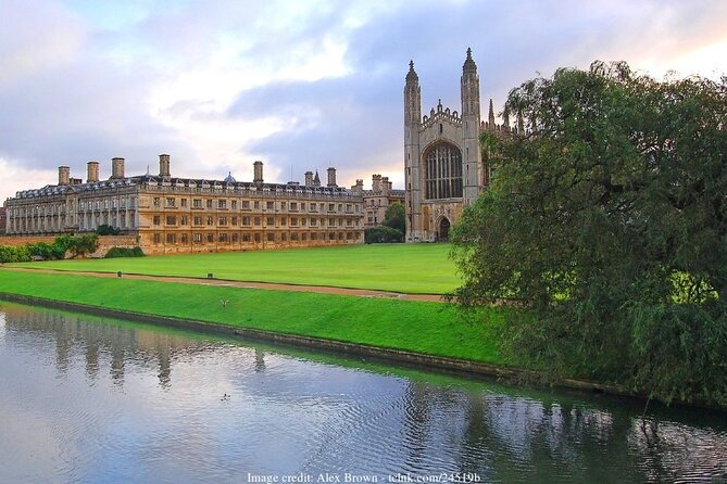 Welcome to Cambridge: Private Tour including King's College Chapel - Key Points