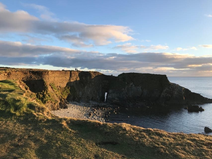 West Cork: Toe Head Clifftop Hike with Coffee & Cookies - Detailed Breakdown of the Itinerary