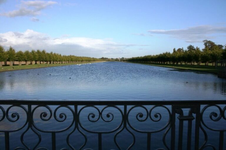 Windsor Castle Hampton Court Palace Private Tour with Pass - Who Should Consider This Tour?