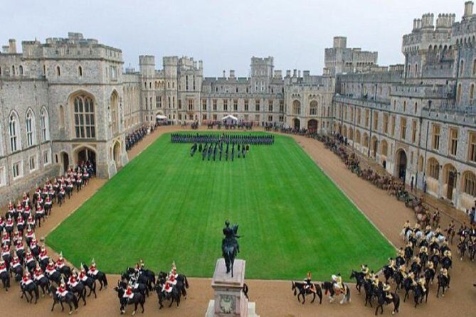 Windsor Castle private vehicle service from London with Admission tickets - Pricing: Analyzing Value