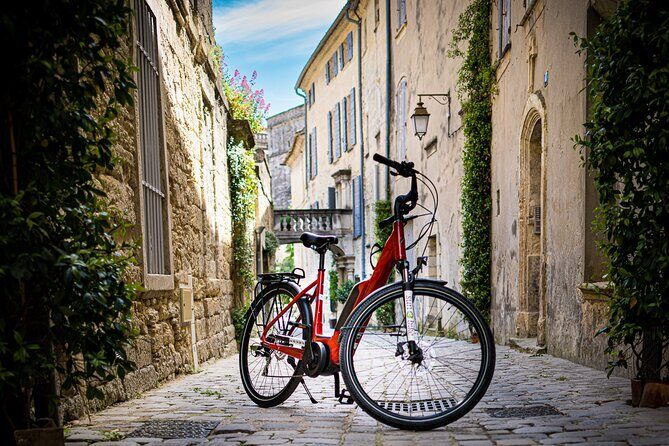 Wine of the Luberon by e-bike... Not to be missed ! - What the tour includes and how it benefits you