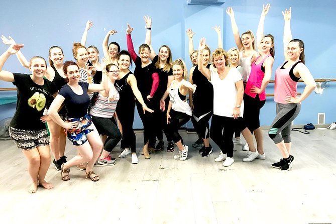 Wine Tasting and Flamenco Master Class in Madrid - The Experience: A Night that Blends Sips, Steps, and Socializing