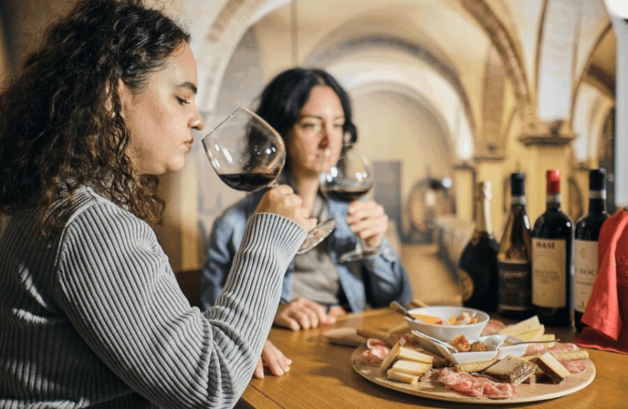 Wine Tasting near the Aquarium of Genoa - Why This Tour Is a Great Choice