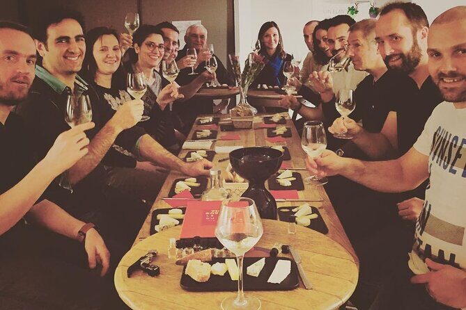 Wines and Cheeses: Learning to combine perfectly - The Value of This Experience